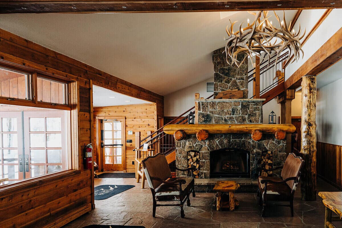 Wild Basin Lodge | Your new favorite wedding venue!